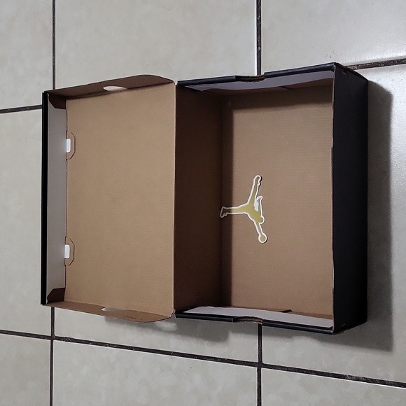 Jordan | Shoes | Empty Shoe Box | Poshmark